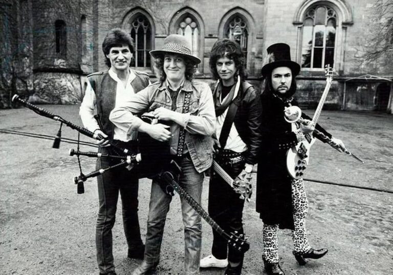 Slade - Ready to Explode - The Best Songs Of All Time