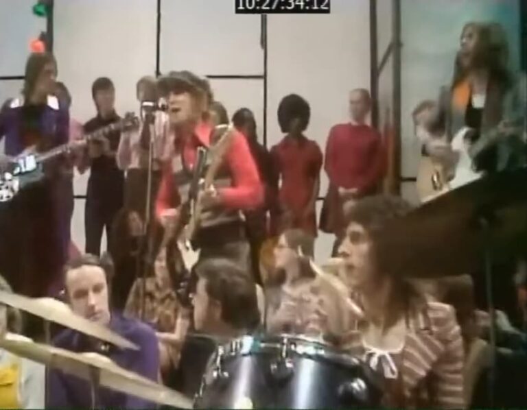 Slade - Get Down And Get With It (TV Performance) - The Best Songs Of ...