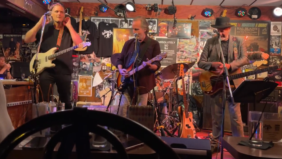 Jackson Browne - Story About Cleveland Heart, With Val McCallum - The ...