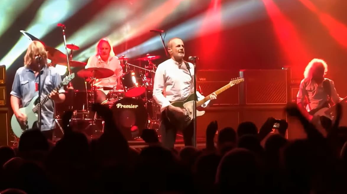 Status Quo - 4500 Times / Gotta Go Home, (Hammersmith Apollo 2014 ...